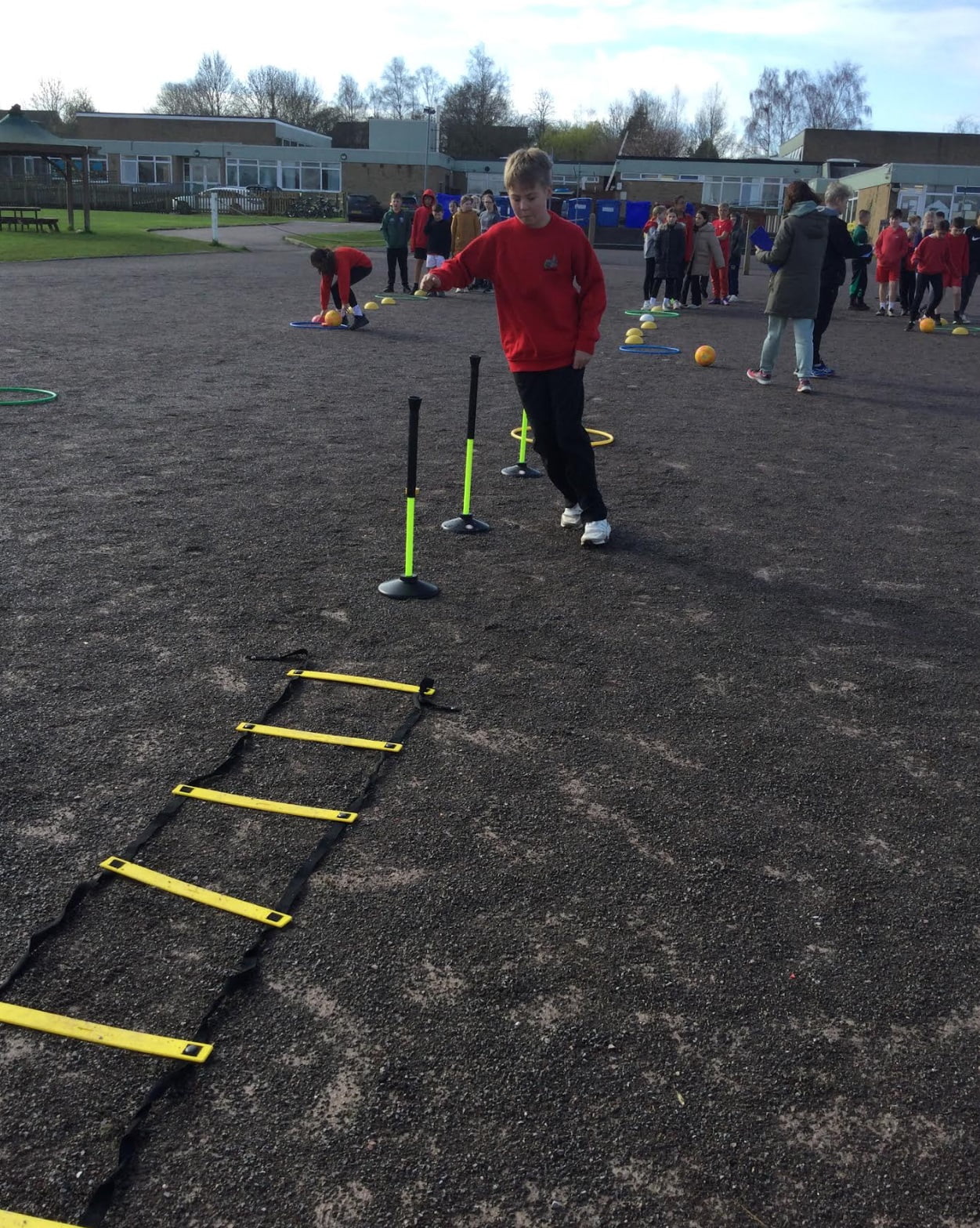 Inter-house obstacle course competition – Harewood Junior School