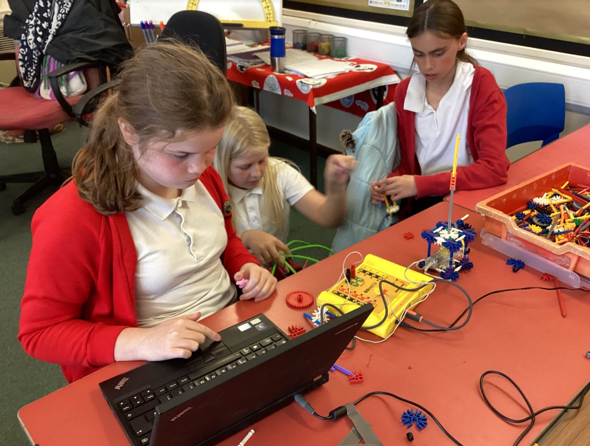 Year 6 STEM day – Harewood Junior School